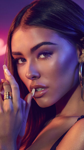 Madison Beer 4K #3270g Wallpaper PC Desktop