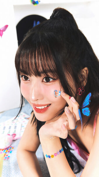 TWICE 2025 Season Greetings Wallpaper iPhone Phone